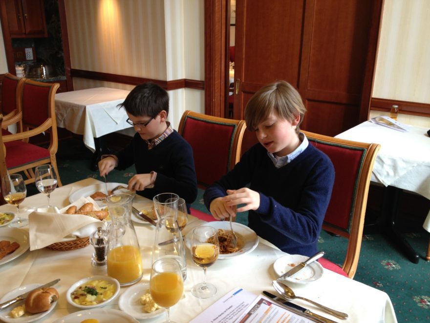 Knigge für Kinder und Jugendliche – Christine Unger